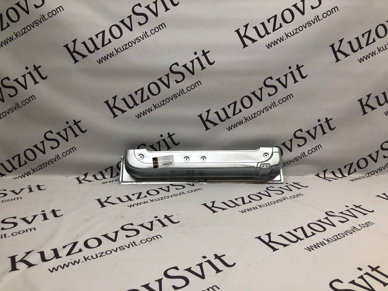 KuzovSvit | Дверка задня внутрішня права - 550.00 грн.